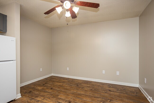 The Gates at Three Rivers Apartments - 11200 Three Rivers Rd Gulfport ...