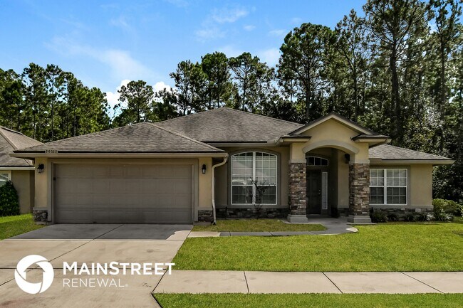 The Hideaway Apartments for Rent with a Walk-In Closet - Yulee, FL ...