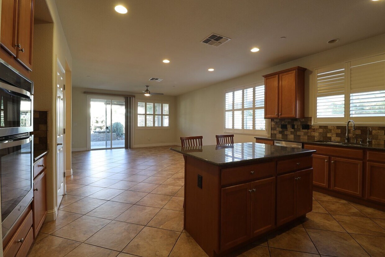 2469 Rockbrook Ln, Manteca, CA 95336 - House Rental in Manteca, CA ...