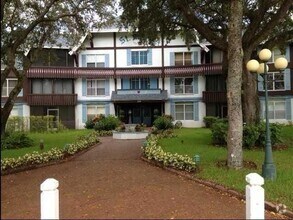 International Village Apartments for Rent - Lauderhill, FL - 34 Rentals ...