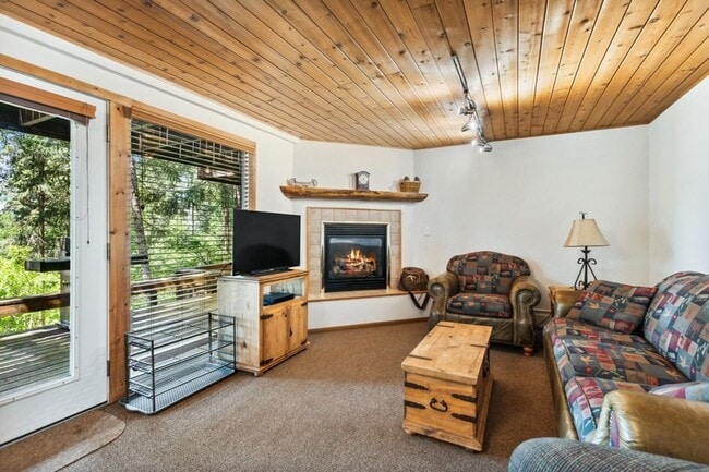 300 Bay Point Dr, Whitefish, MT 59937 - Condo for Rent in Whitefish, MT ...