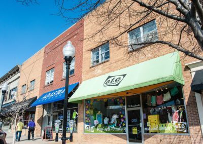 700 Mass Apartments - 732 Massachusetts St Lawrence, KS 66044 ...