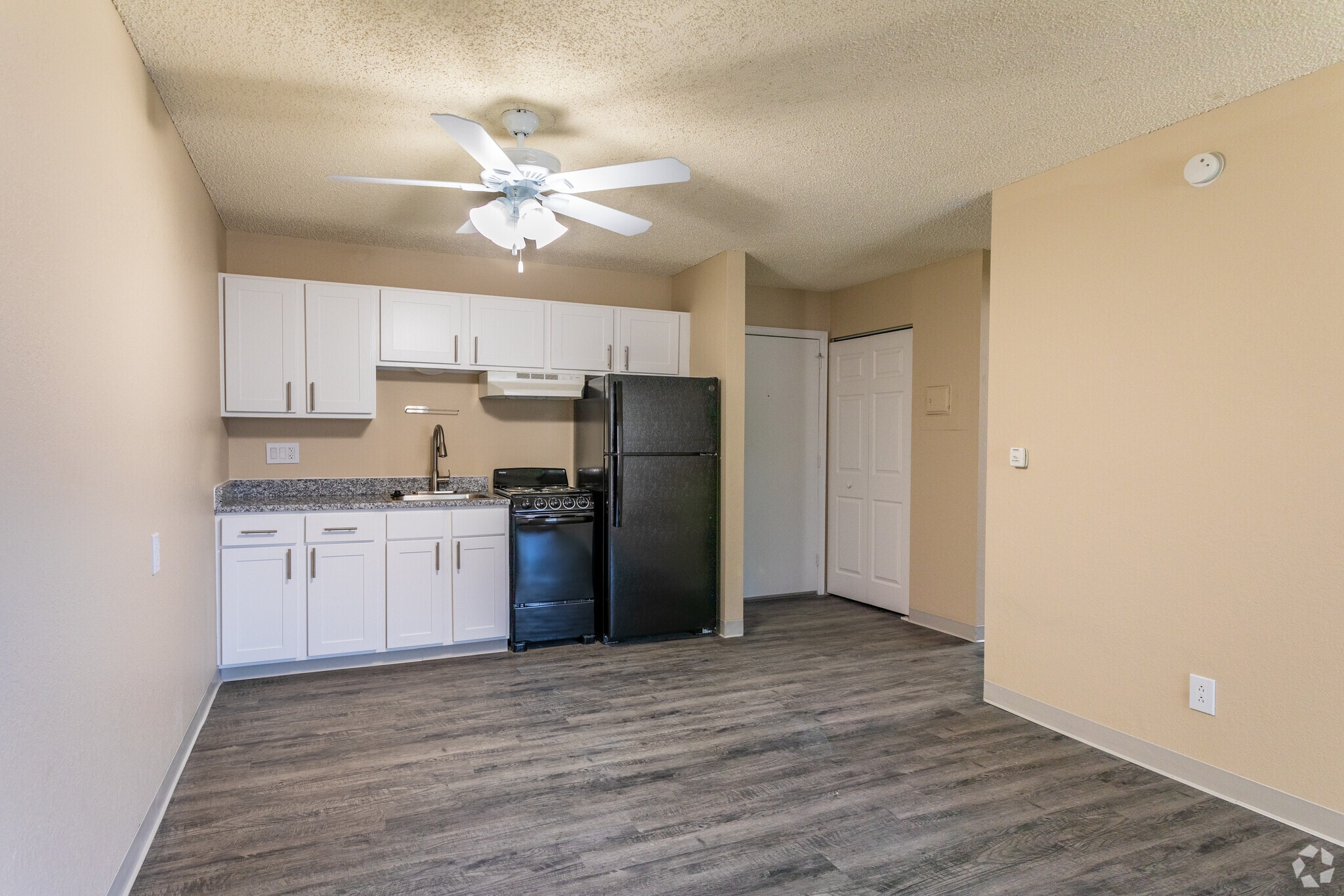 Wind River Place - 919 N 19th St Colorado Springs, CO 80904 ...