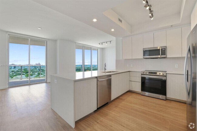 Isle of Normandy Trouville Apartments for Rent with Hardwood Floors - Miami Beach, FL - Updated ...