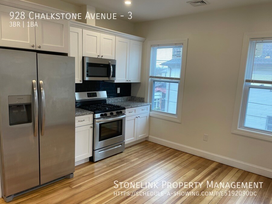 928 Chalkstone Ave Unit 3, Providence, RI 02908 - Room for Rent in ...