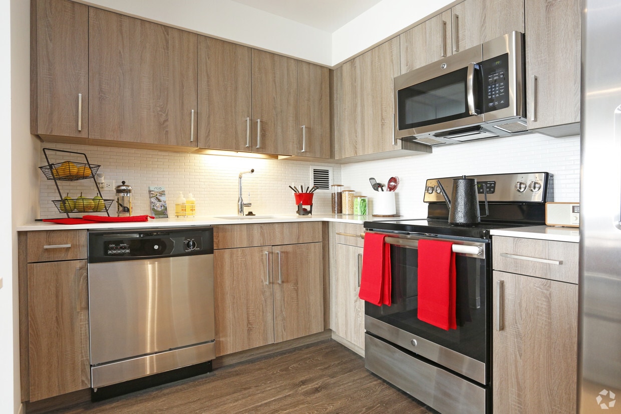 Scio at the Medical District - 901 S Ashland Ave Chicago, IL 60607 ...