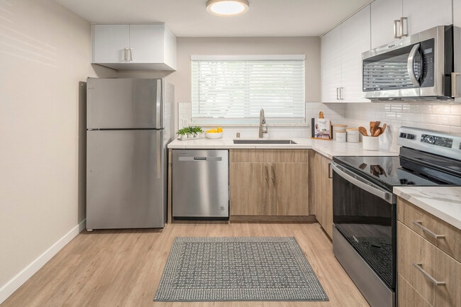 Apartments for Rent in Cascade-Fairwood, Renton | Apartments.com