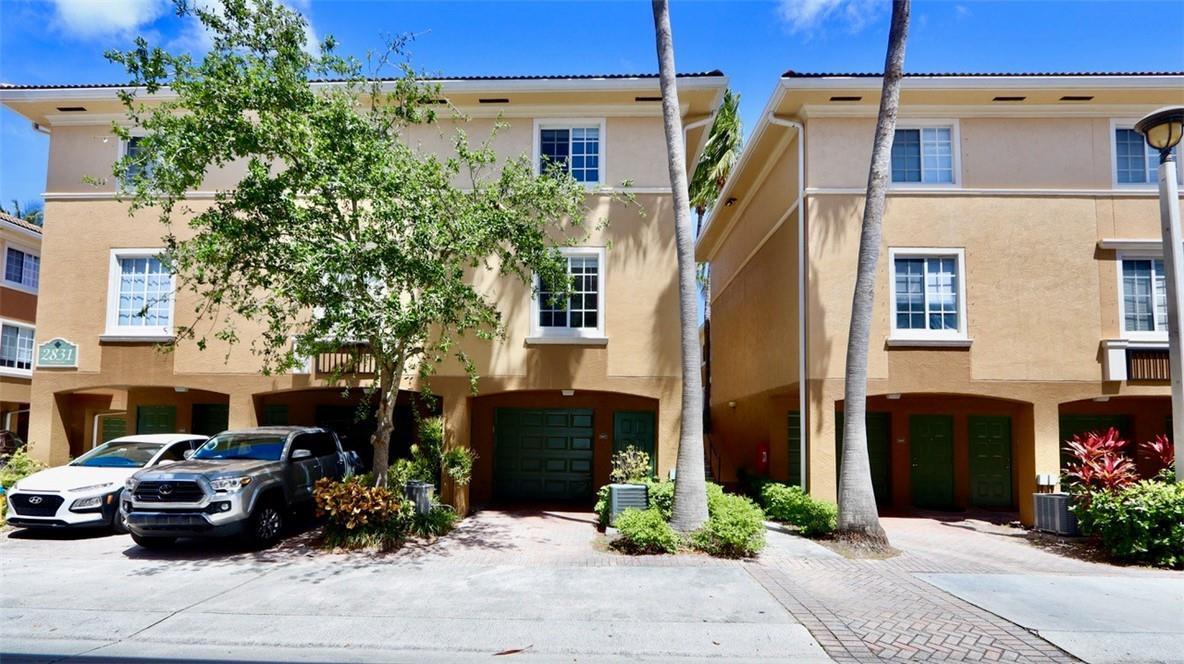 2831 NE 185Th St, Miami, FL 33180 - Townhome Rentals in Miami FL ...