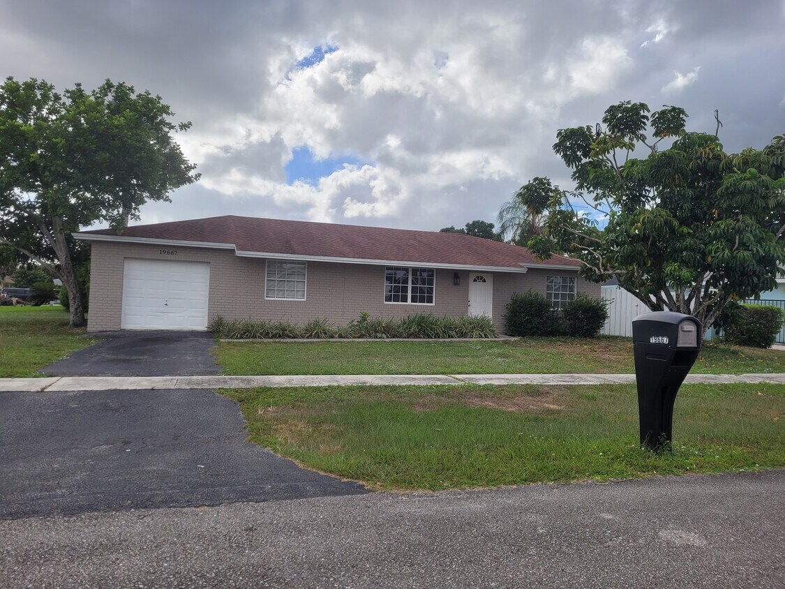 19667 Montana Ln, Boca Raton, FL 33434 - House Rental in Boca Raton, FL ...