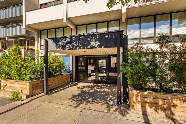 Cielo Apartments - 2121 Tupper Montréal, QC | Apartments.com