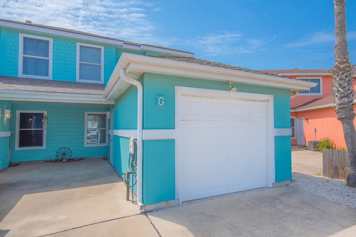 15409 Salt Cay Ct, Corpus Christi, TX 78418 - Townhome Rentals in ...