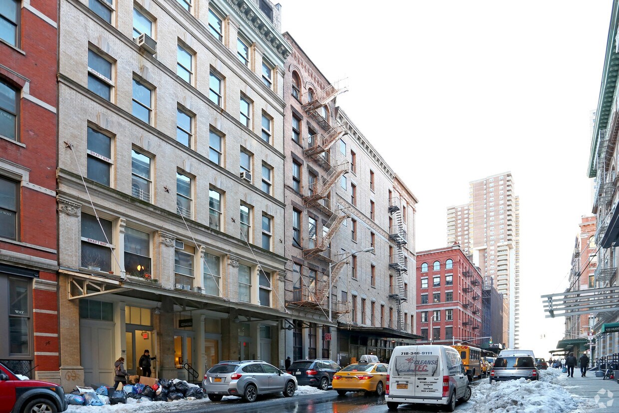 42 N Moore St, New York, NY 10013 - 42 N Moore St New York, NY 10013 ...