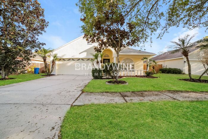 1427 Lake Shore Ranch Dr, Seffner, FL 33584 - House Rental in Seffner ...