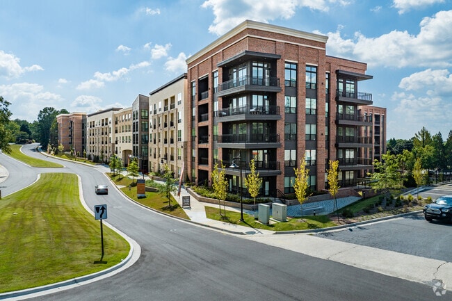 Rockledge Residential Resort Apartments for Rent with Parking ...