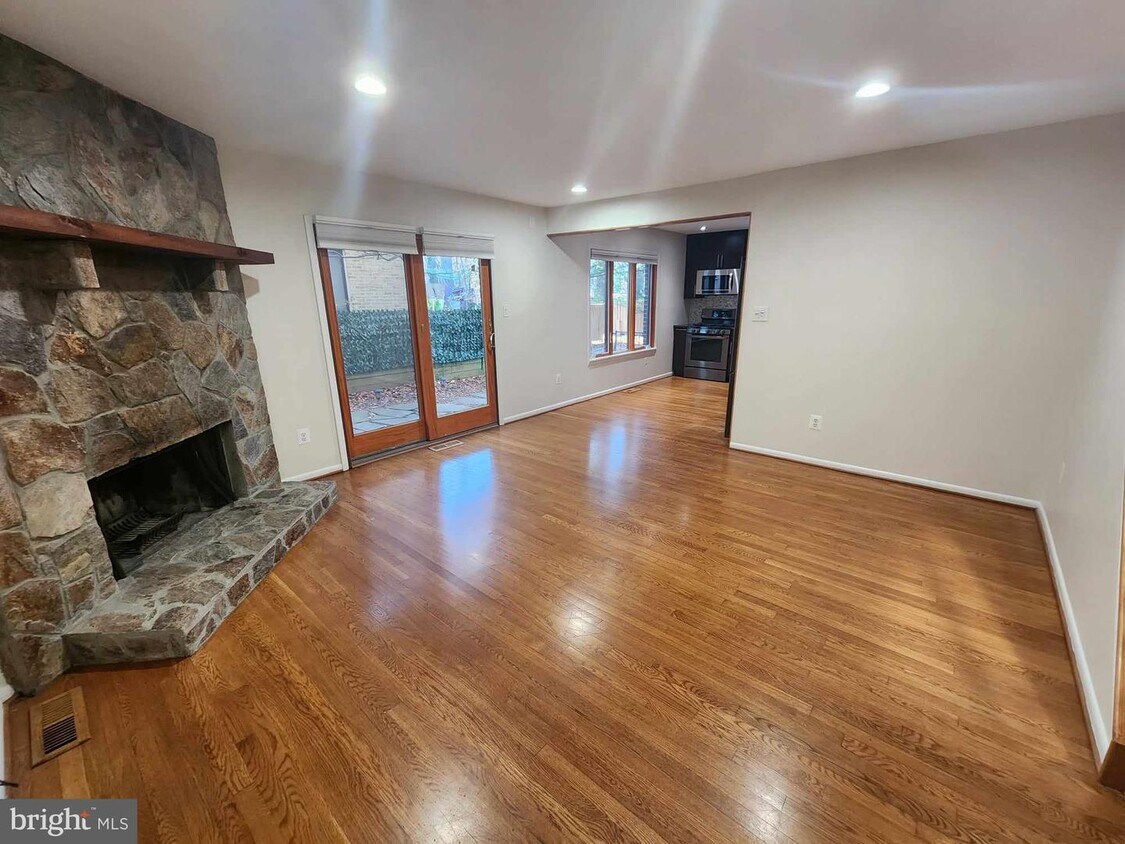 3615 Devilwood Ct, Fairfax, VA 22030 - House Rental in Fairfax, VA ...