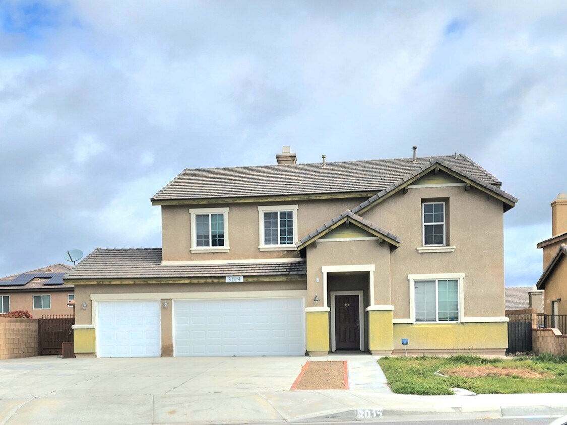 3019 W Newgrove St, Lancaster, CA 93536 - House Rental in Lancaster, CA ...