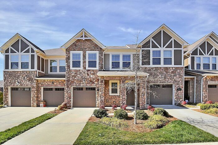 5607 Garrow Glen Rd, Charlotte, NC 28278 - Townhome Rentals in ...