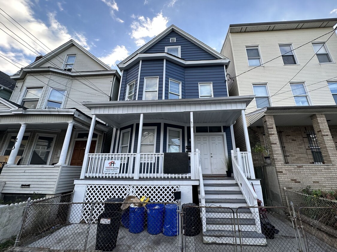 212 Inslee Pl Unit Apt 3, Elizabeth, NJ 07206 - Room for Rent in ...