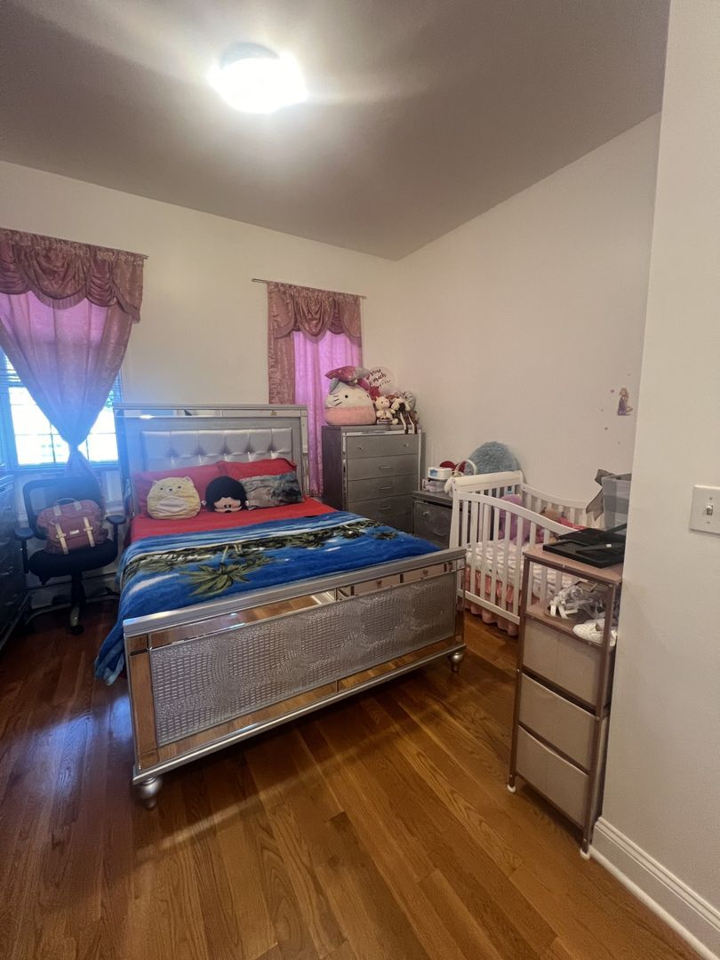 36 Hawthorne St Unit 36-2, Chelsea, MA 02150 - Room for Rent in Chelsea ...