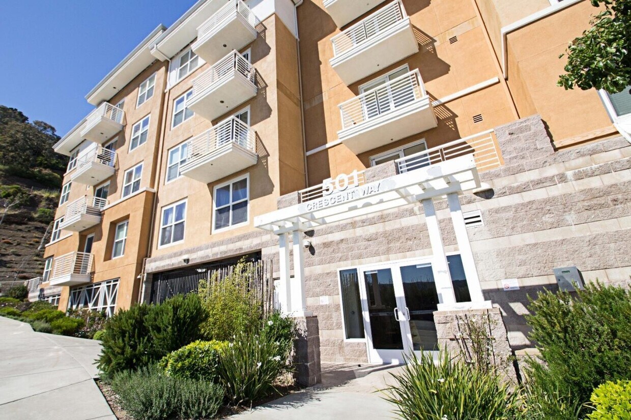 501 Crescent Way Unit 5203, San Francisco, CA 94134 - Condo for Rent in ...