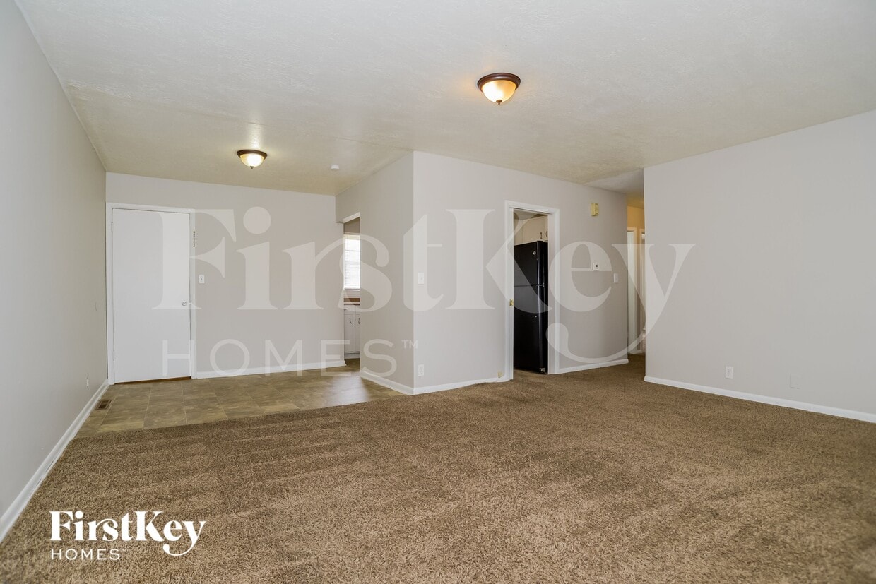 8911 Blue Ridge Blvd, Kansas City, MO 64138 | Apartments.com