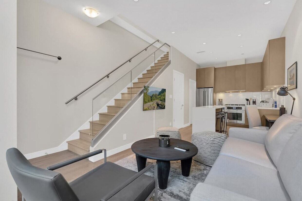 161 E 1st Ave Unit SI ID1051800P, Vancouver, BC V6A 0G1 - Apartment for ...