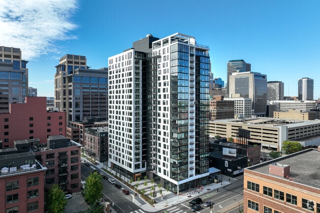 Downtown Minneapolis Apartments for Rent with High Ceilings ...