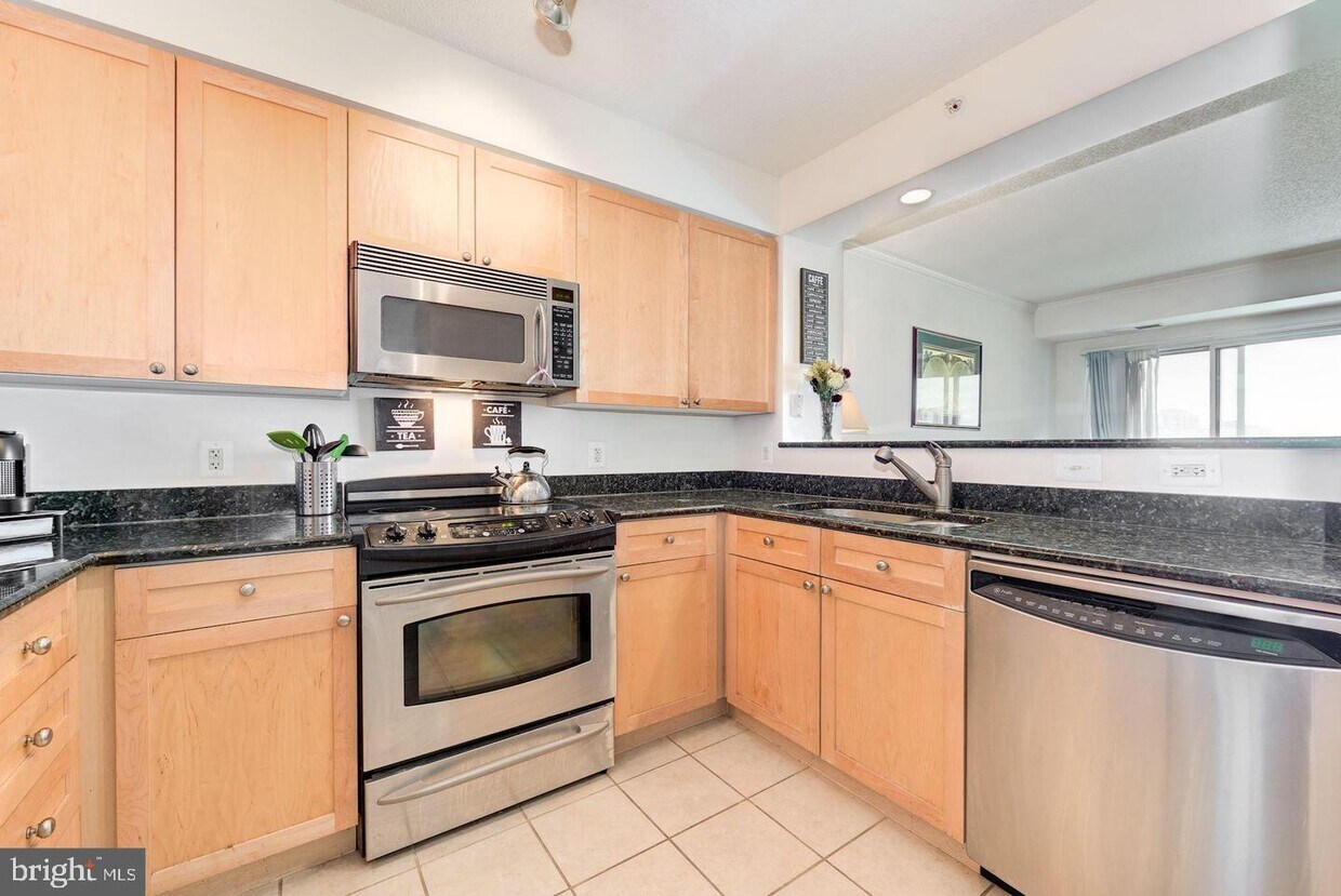 3101 N Hampton Dr Unit 1209, Alexandria, VA 22302 - Room for Rent in ...