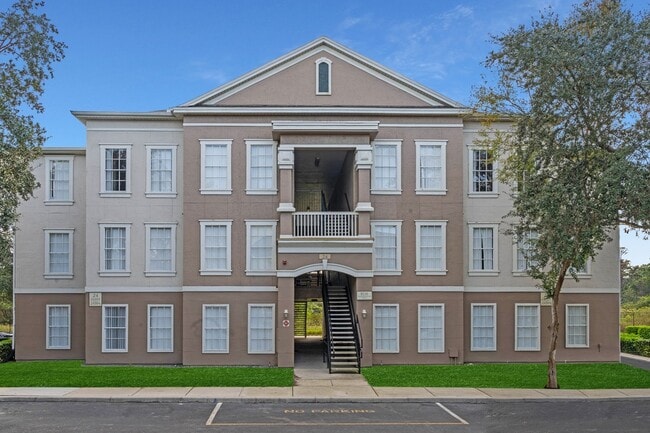 Chatham Square Apartments - 8150 Chatham Manor Blvd Orlando, FL ...