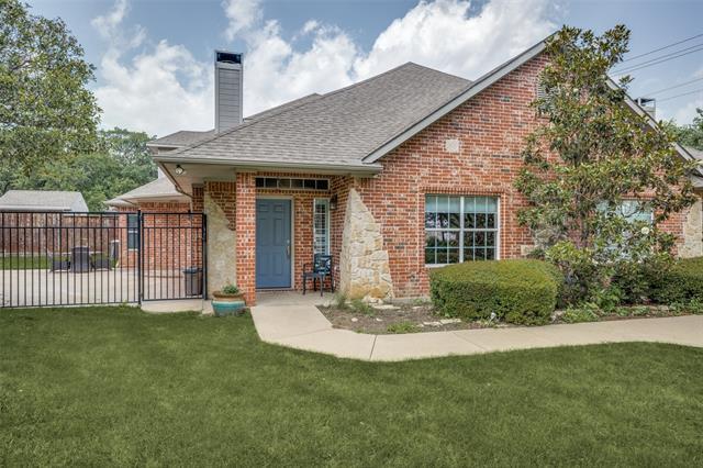 2302 Birchbrook Ct, Denton, TX 76205 - Townhome Rentals in Denton TX ...