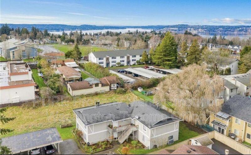 8327 29th St W Unit A, University Place, WA 98466 - Condo for Rent in ...