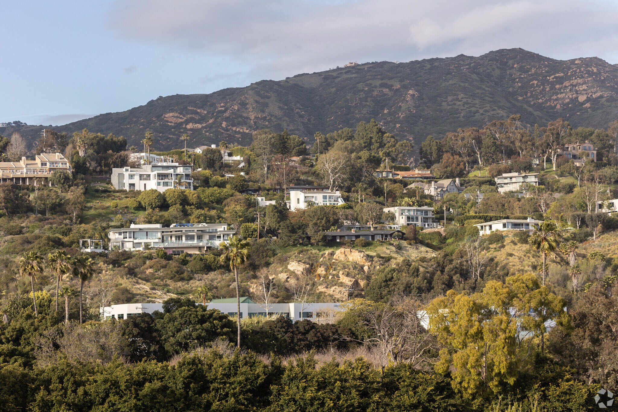 Moving to Malibu? Cost of Living, Best Neighborhoods & What to Expect ...