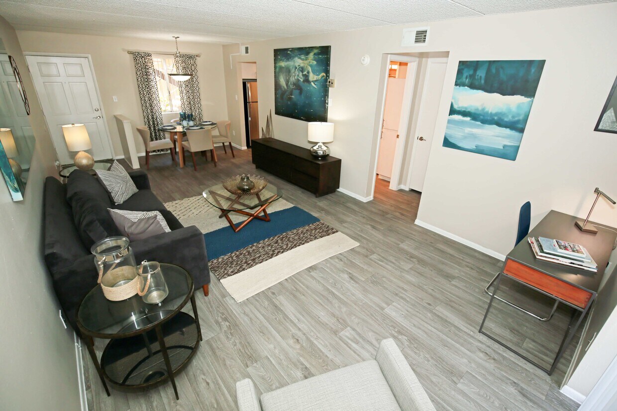 Arcadia Villa Apartments - 3915 E Camelback Rd Phoenix, AZ 85018 ...