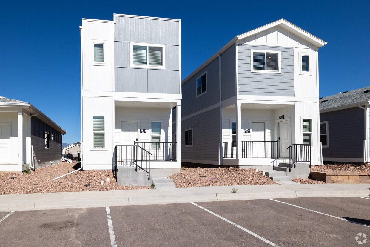 Cottages at Torin Point - Apartments in Colorado Springs, CO ...