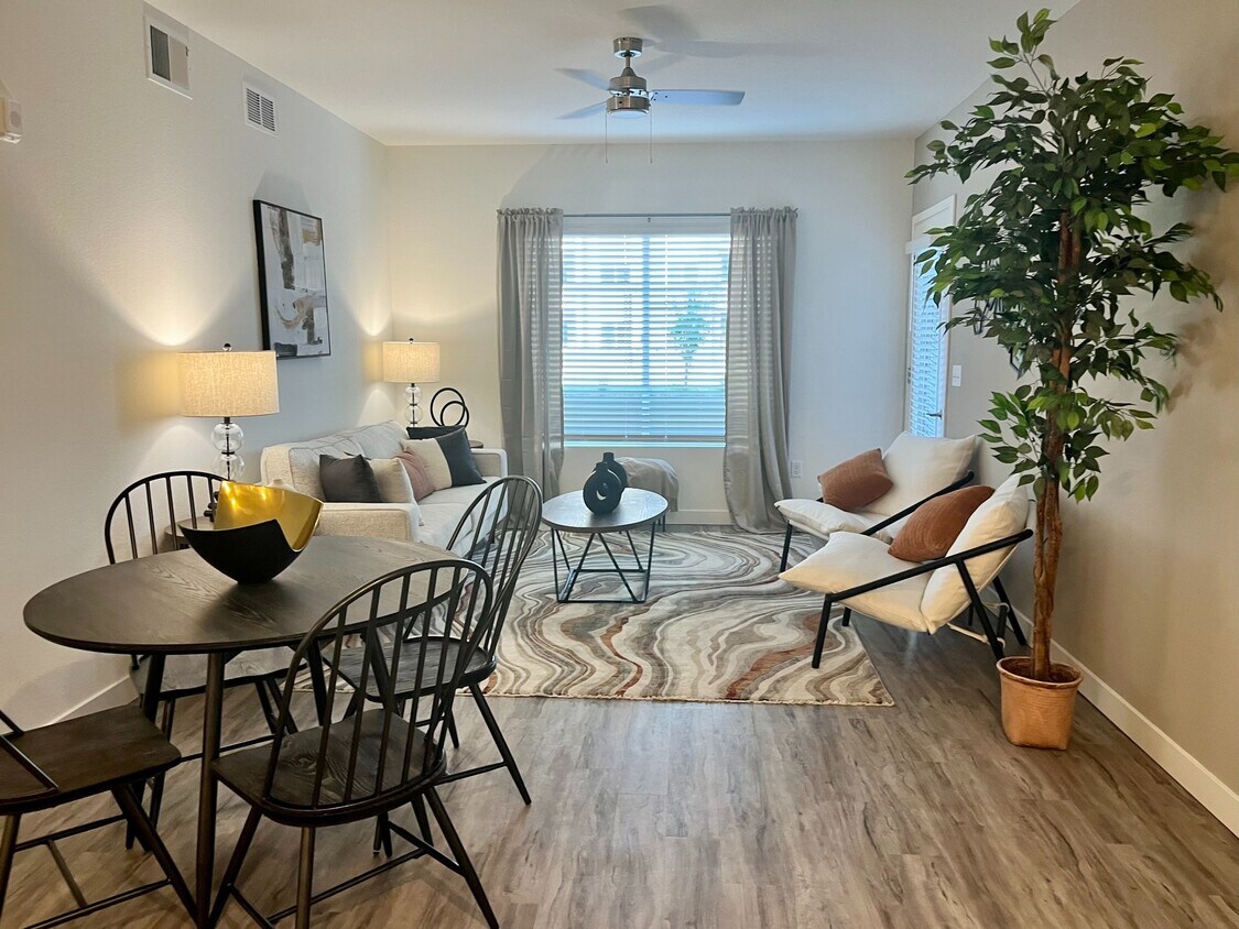The Falls at Crismon Commons - Apartments in Mesa, AZ | Apartments.com