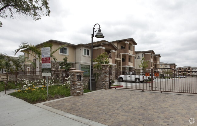 Citrus Grove Apartments Apartments - Orange, CA | Apartments.com