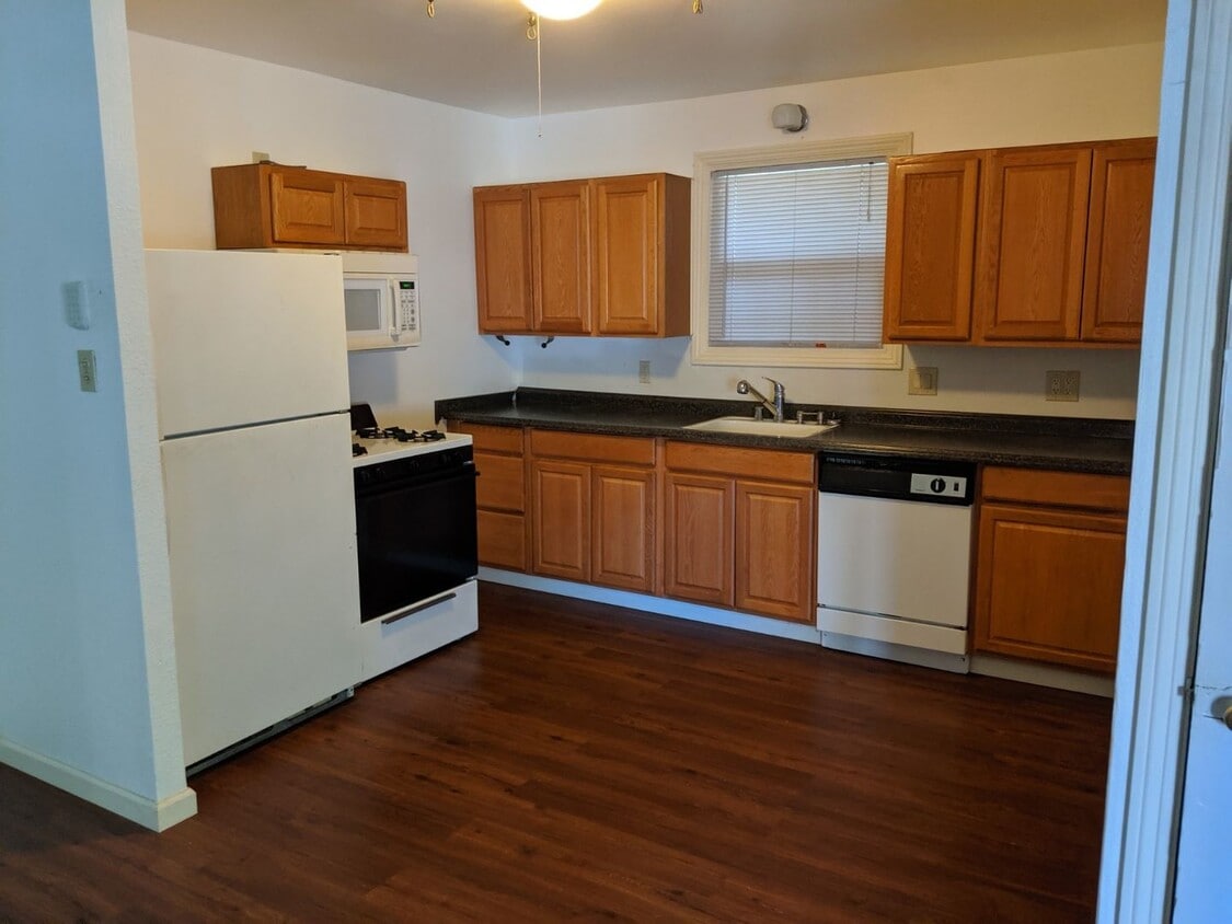 1997 Smith Flat Rd Unit 1997 Smith Flat Rd (House), Placerville, CA ...