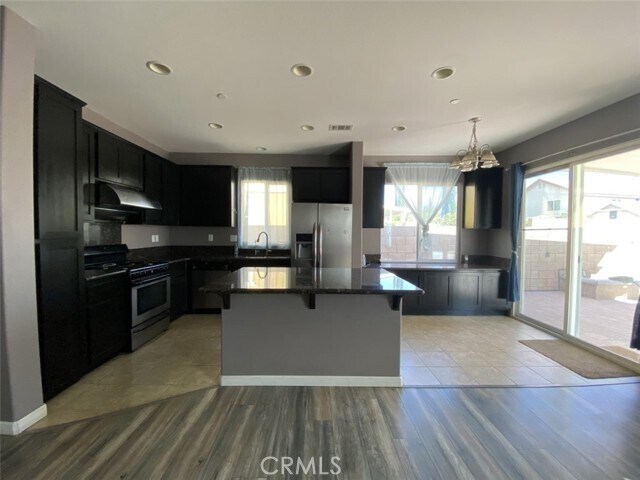 17061 Elaine Ct, Fontana, CA 92336 - House Rental in Fontana, CA ...