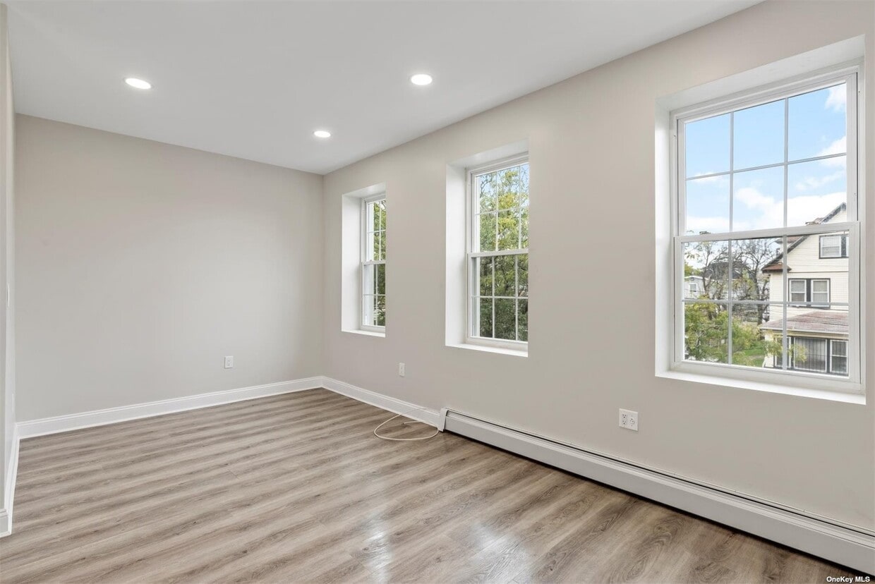 143-10 Shore Ave Unit 2, Queens, NY 11435 - Room for Rent in Queens, NY ...