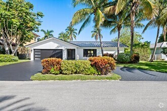 Tropic Bay Apartments for Rent with Hardwood Floors - Delray Beach, FL ...