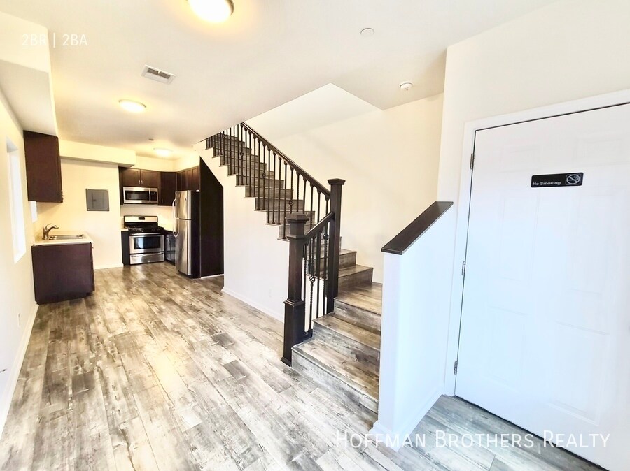 7119 Hawthorn Ave Unit 1, Los Angeles, CA 90046 - Room for Rent in Los ...
