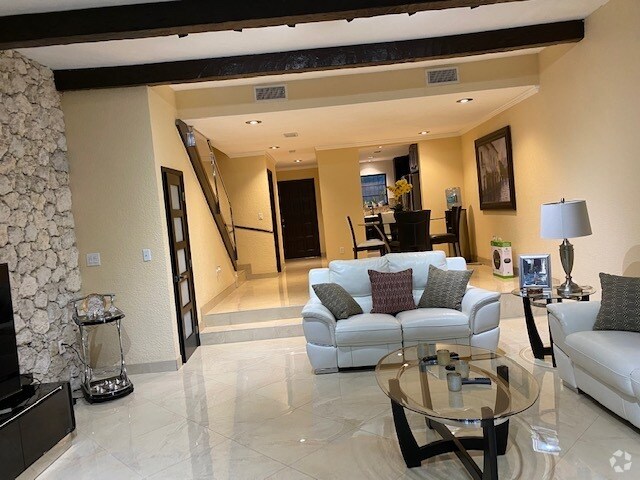 The Towers of Quayside Apartments for Rent with Wheelchair Access - Miami, FL - 21 Rentals ...