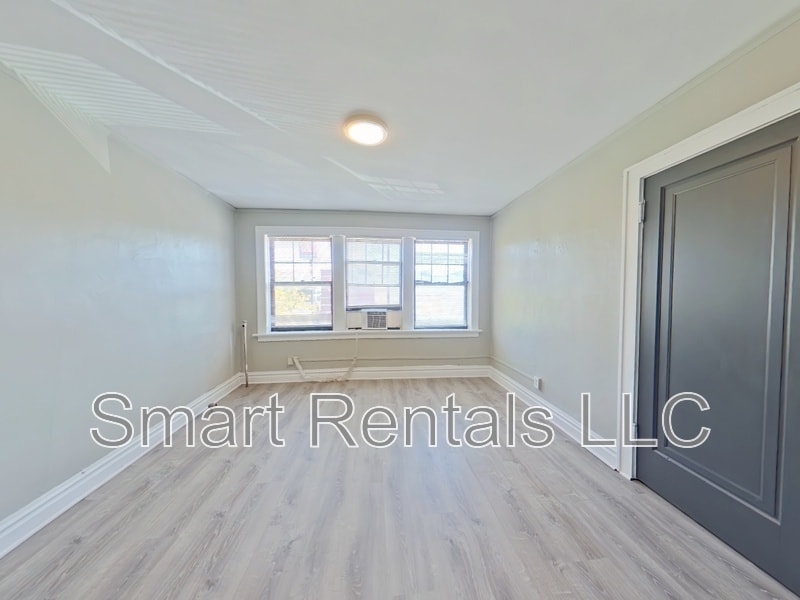 5618 S Grand Blvd, St. Louis, MO 63111 - Condominio de renta en St ...