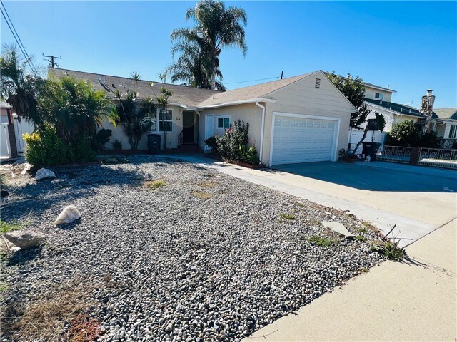 6726 Denmead St, Lakewood, CA 90713 - House Rental in Lakewood, CA ...