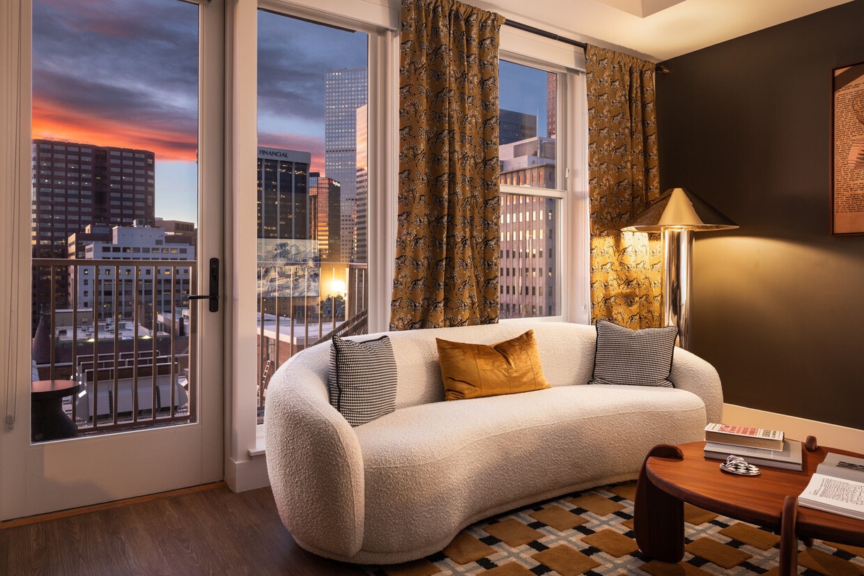 NOVEL Uptown by Crescent Communities - 1557 N Logan St Denver, CO 80203 ...