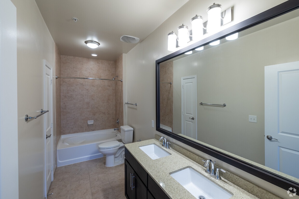 Gables Centerpointe - 12190 Waveland St Fairfax, VA 22033 | Apartments.com