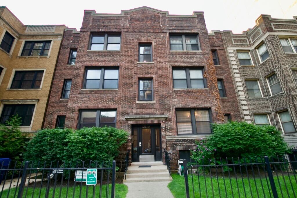656 W Gordon Terrace Unit E2, Chicago, IL 60613 | Apartments.com