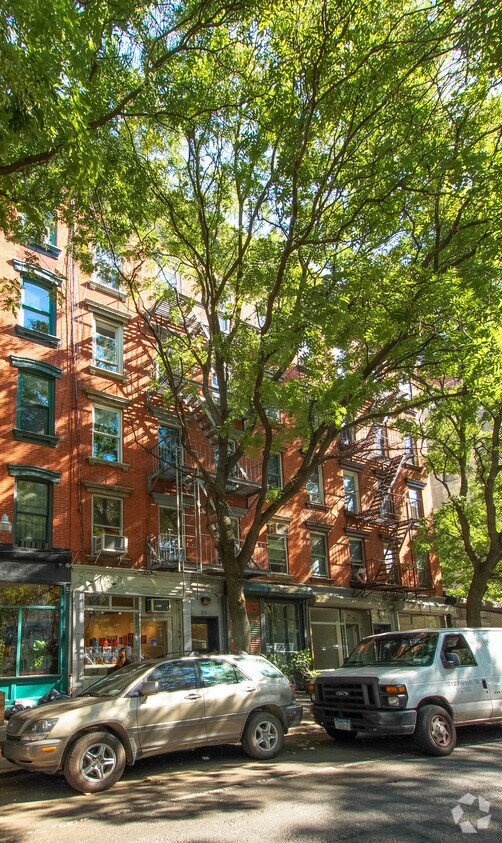 210 Forsyth St, New York, NY 10002 - 210 Forsyth St New York, NY 10002 ...