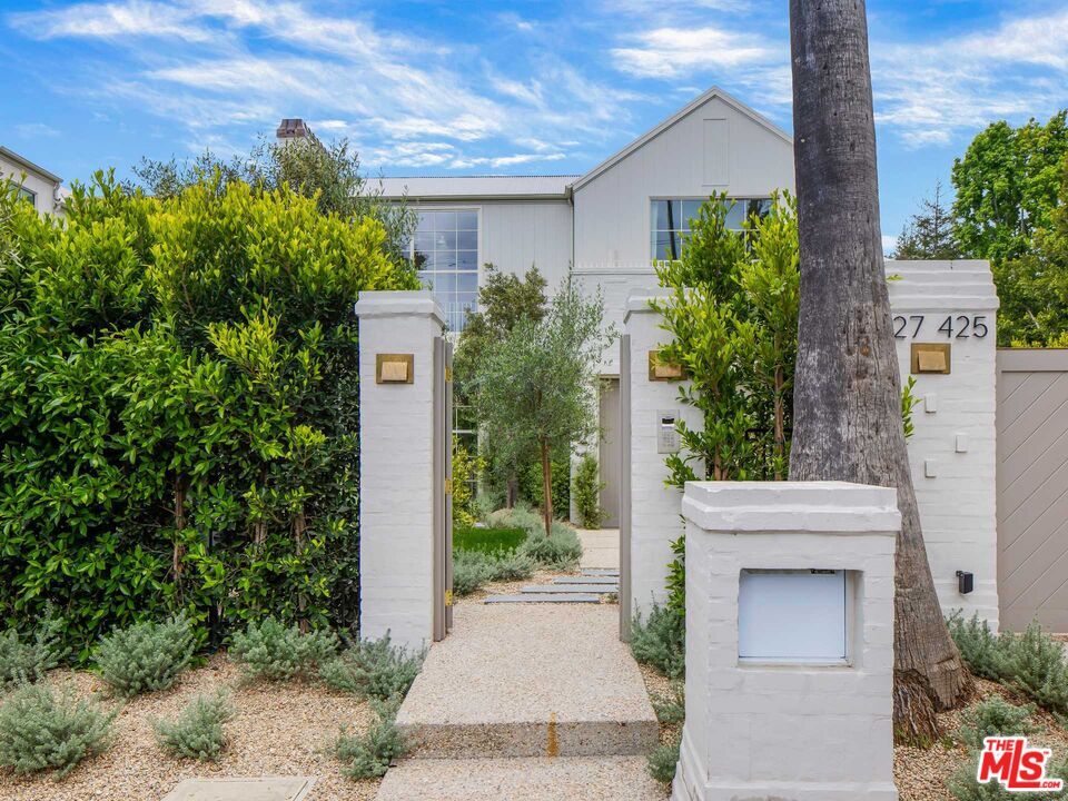 427 S Cliffwood Ave, Los Angeles, CA 90049 - House Rental in Los ...