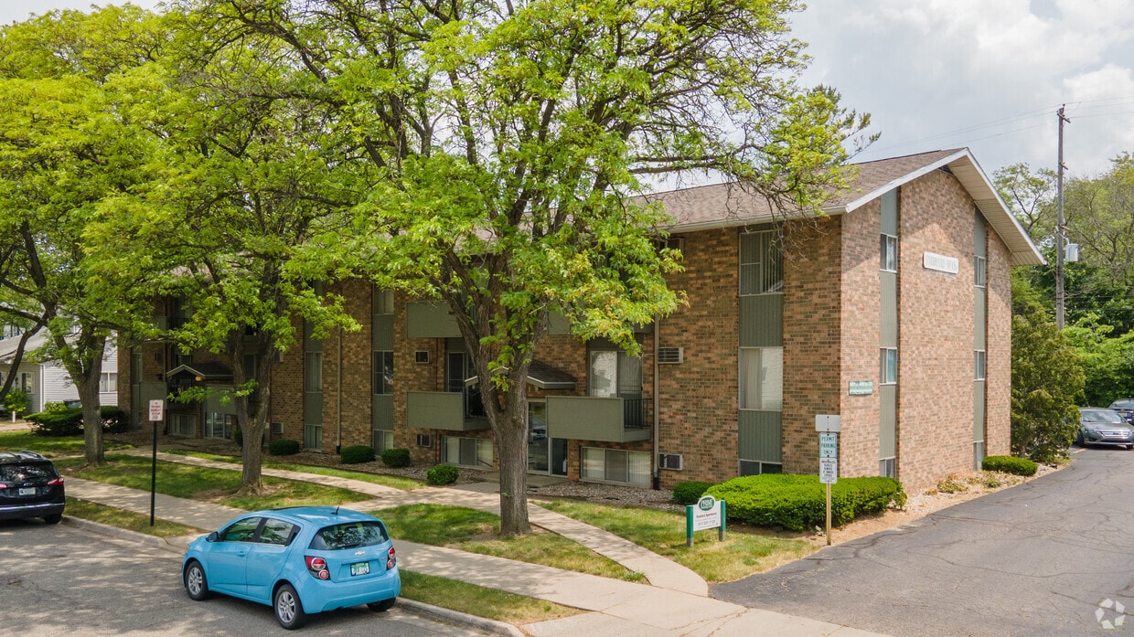 Prime Housing Group - 1390 E Grand River Ave East Lansing, MI 48823 ...